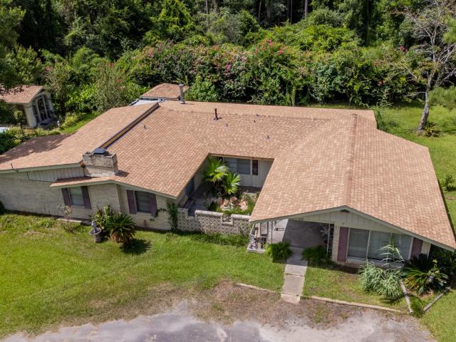 433 W Laurelia Road