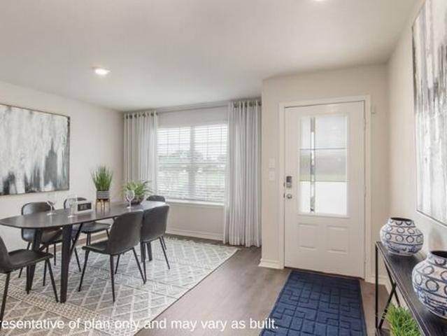 433 Waterfall Point