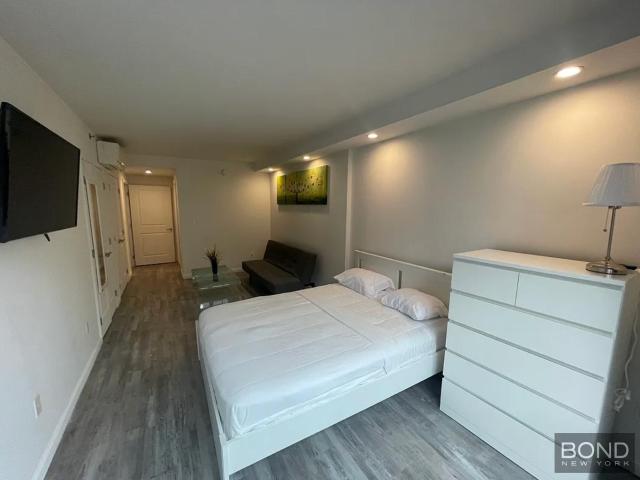 433 West 53rd Street, New York, NY