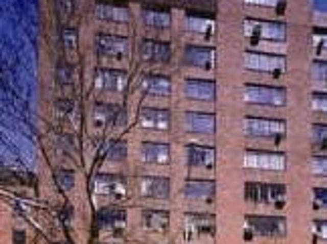433 West 21st Street: Studio 1 ba