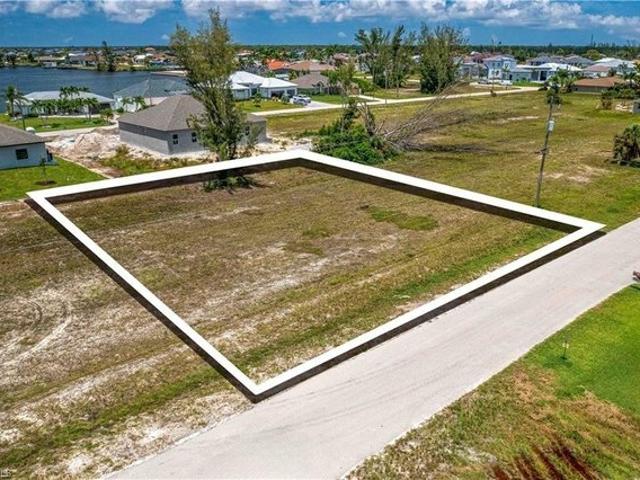 4345 NW 27th Ln Lot 71, Cape Coral, FL 33993