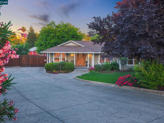 4345 Rose Lane