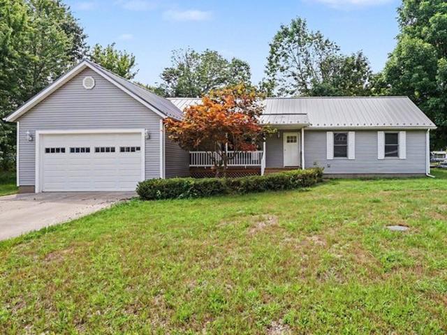 43460 Van Auken Dr, Bangor, MI 49013