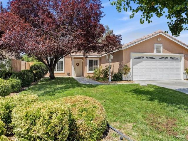 43467 Fleetwood Dr, Lancaster, CA 93535