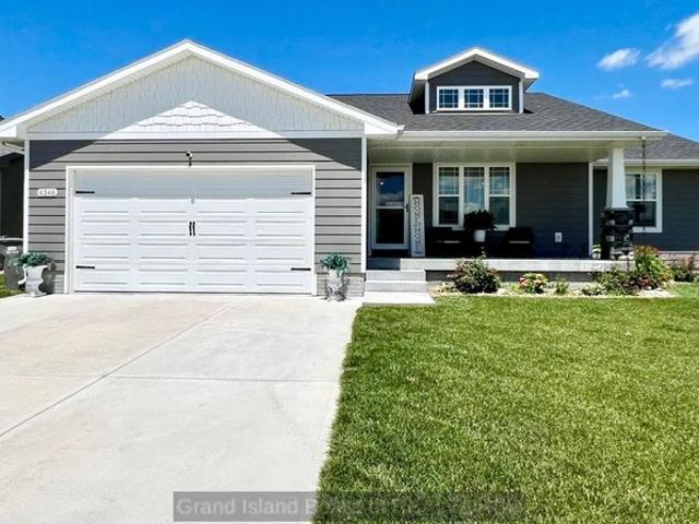 4346 Leon Cir, Grand Island, NE 68803