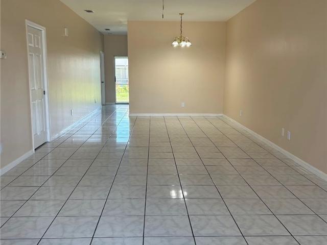 4346 SW 7th Pl, Cape Coral, FL 33914 | MLS #2026017