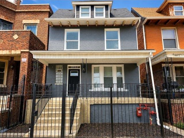4346 W Gladys Ave, Chicago, IL 60624