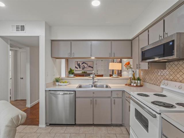 4347 Dickason Ave, Unit 214, Dallas, TX 75219 | MLS #21192