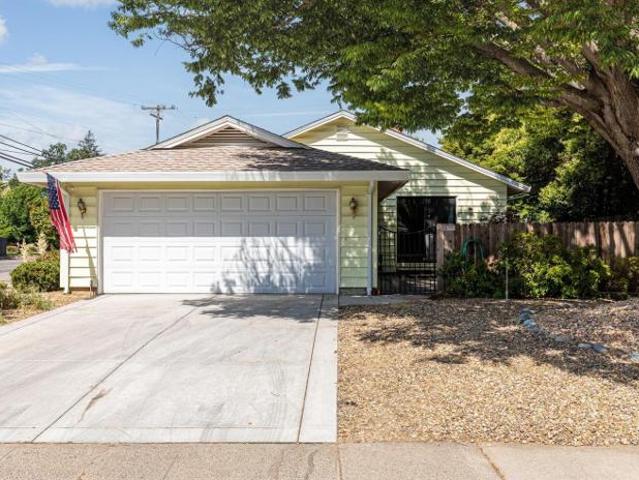 4347 Whitney Ave, Sacramento, CA 95821