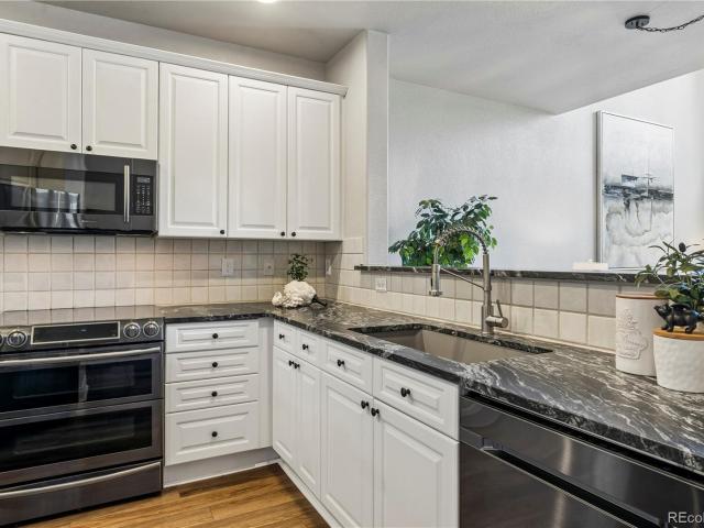 4348 S Queen Court