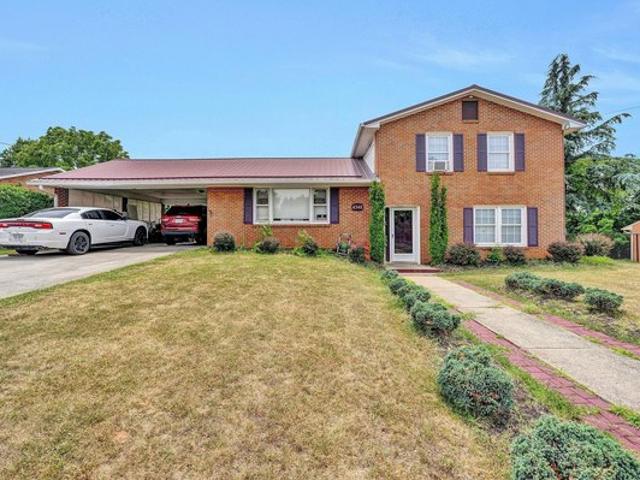 4348 Tellico Rd NW, Roanoke, VA 24017