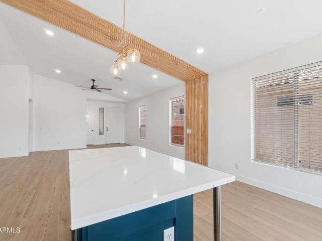 4349 e smokehouse trail