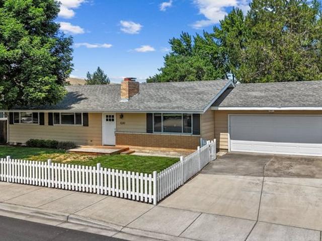 4349 SW Quinney Ave, Pendleton, OR 97801