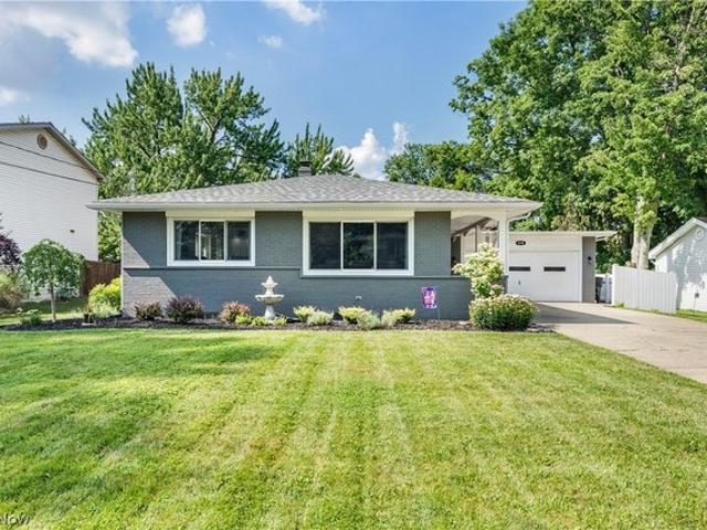 4340 Nottingham Ave, Youngstown, OH 44511