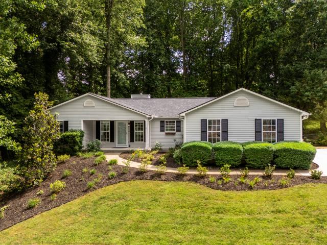 4340 Oak Creek Drive