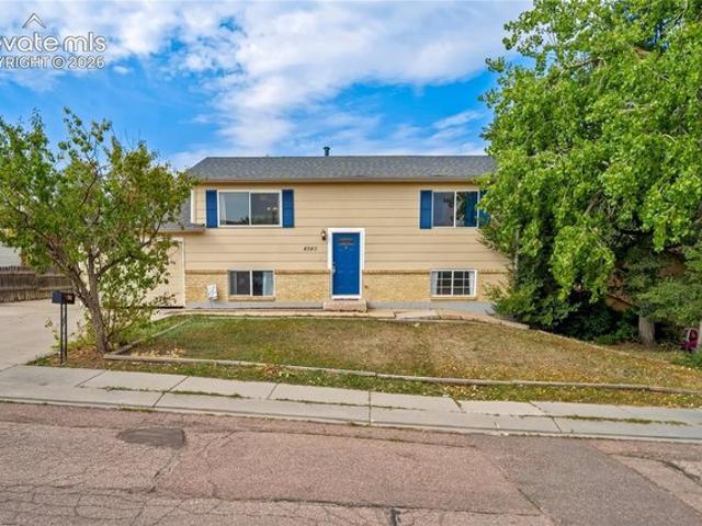 4340 Drummond St, Colorado Springs, CO 80906