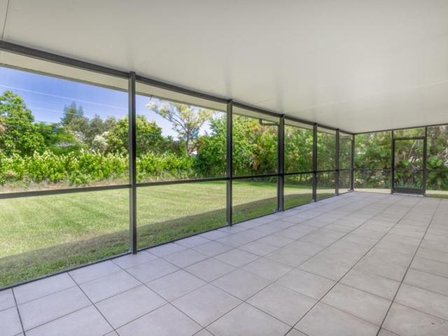 4340 SW 74th Ave, Davie, FL 33314