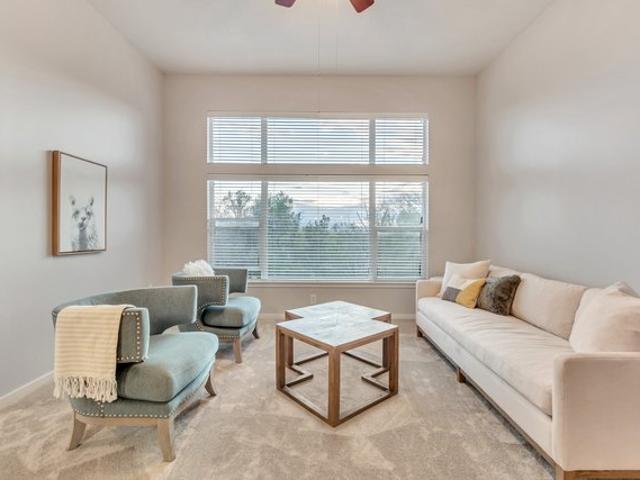 4340 S Highland Dr E Unit 314, Salt Lake City, UT 84124