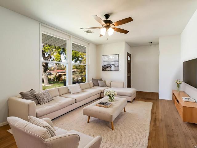 4342 Eisenhauer Rd, San Antonio, TX 78218 | MLS #1920 | Compass