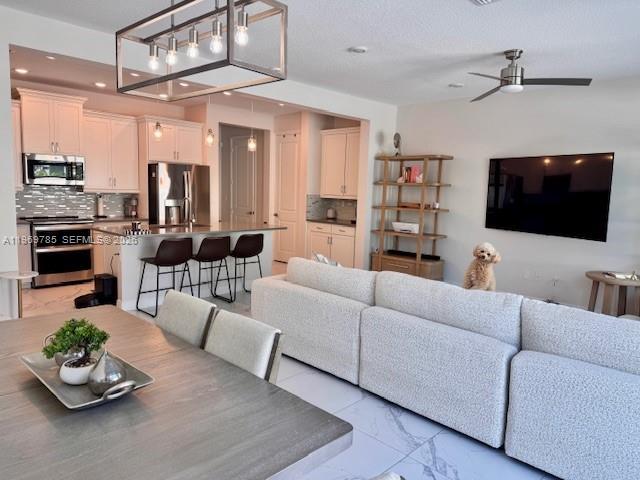 4342 Lago Dr, Pompano Beach, FL 33064 | MLS #A11969