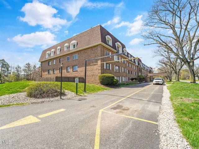 4343 W Bancroft St Apt 4G, Ottawa Hills, OH 43615