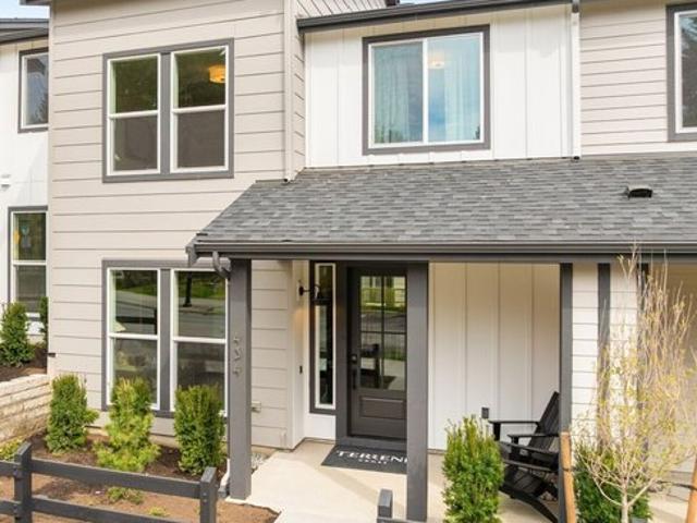 434 222nd Pl SE, Sammamish, WA 98074