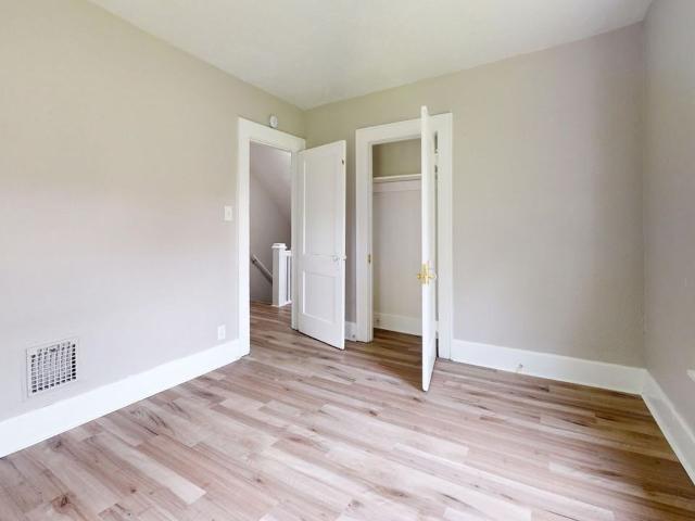 434 438 E Oxford St 3 Bedroom Apartment for Rent at 434 E Oxford St, Alliance, OH 44601