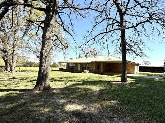 434 County Road 3433, Jacksonville, TX 75766