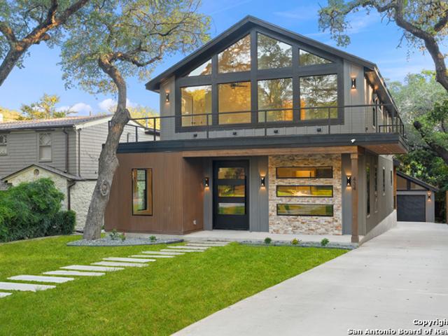 434 College Blvd
