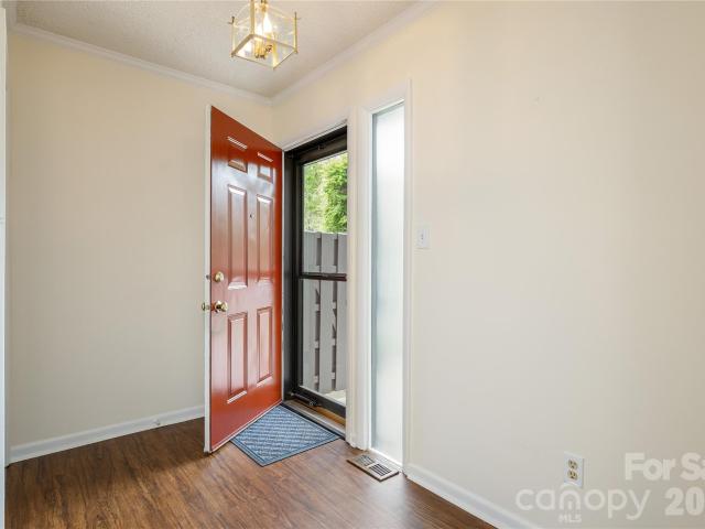434 Crowfields Drive
