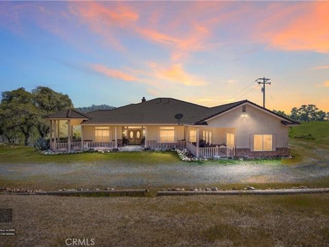 434 Bella Posta Dr, Bakersfield, CA 93308