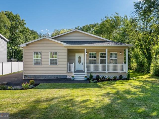 434 Gaither St, Gaithersburg, MD 20877