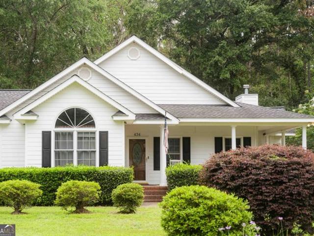 434 E Gate Dr, Thomasville, GA 31757