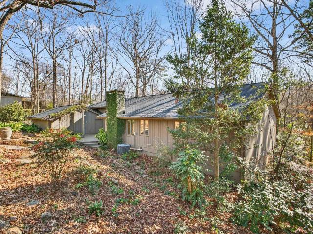 434 Henderson Rd, Greenville, SC 29607 | MLS #1598