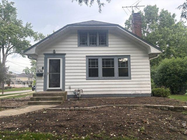 434 Oak St, Glen Ellyn, IL 60137