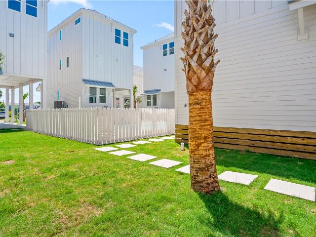434 Oleander St, Unit 2, Port Aransas, TX 78373 | MLS #475114