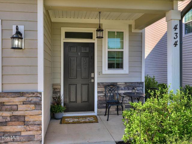 434 Longmeadow Drive