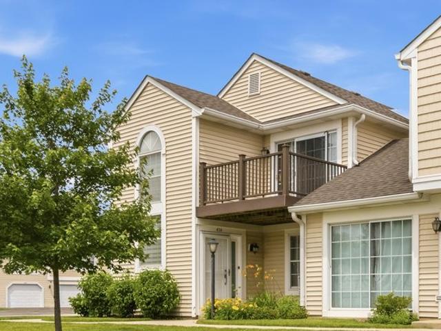 434 Le Parc Cir Unit 434, Buffalo Grove, IL 60089