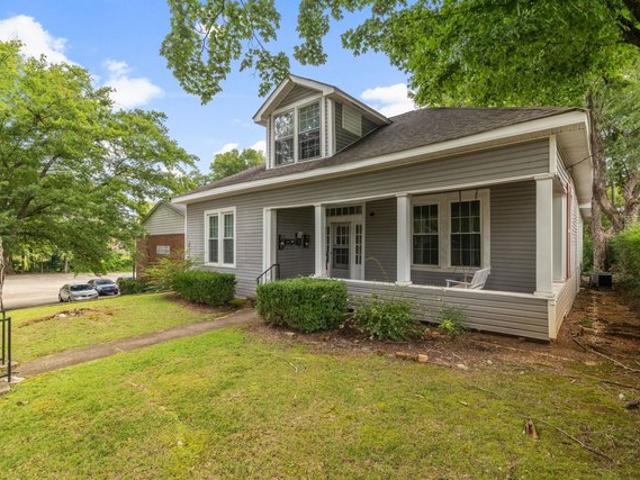 434 N Chestnut St, Florence, AL 35630