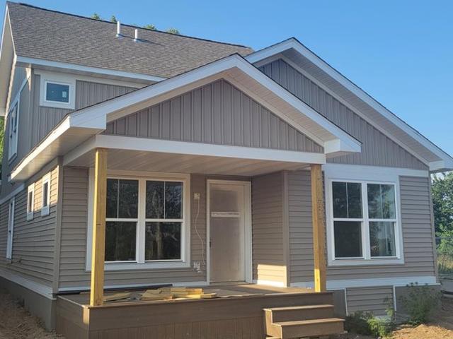 434 Rivoli Dr, Saint Paul, MN 55130