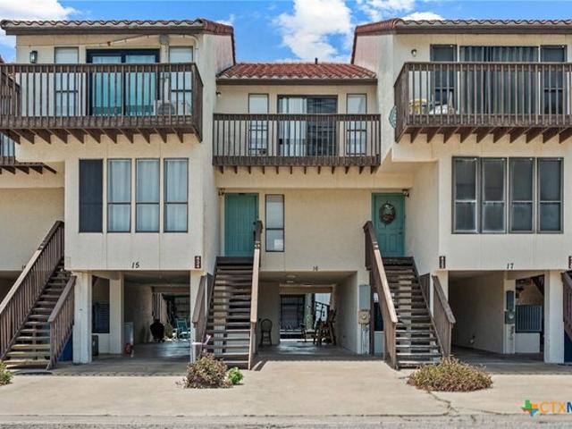 434 S 15th St, Port O'Connor, TX 77982