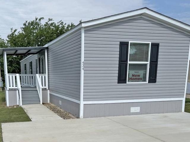 434 Sandy Bass Ln, Newark, TX 76071