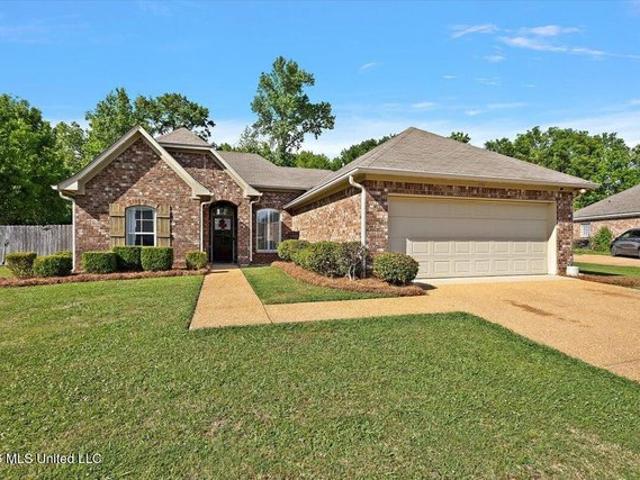 434 Pecan Cir, Brandon, MS 39042
