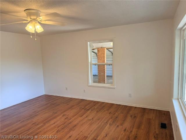 434 W 5th Street