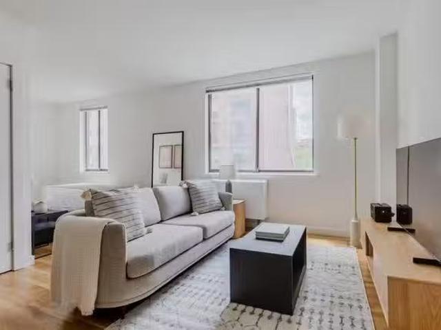 434 W 19th St, Chelsea Studio 1 Bath