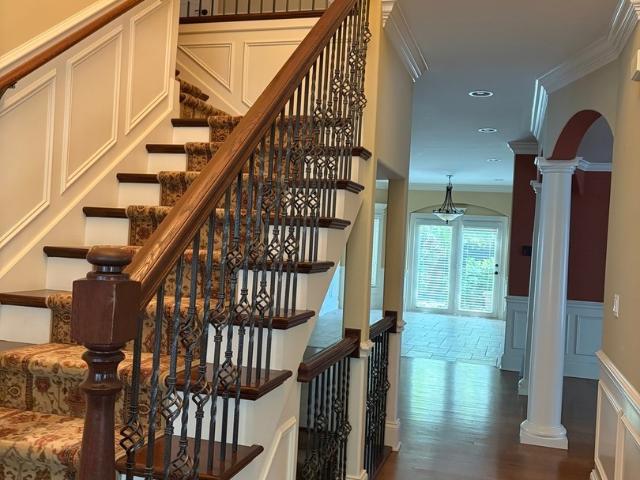 434 W Benton Avenue
