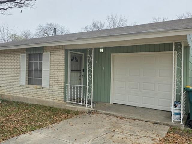 434 W Byrd Blvd, Universal City, TX 78148