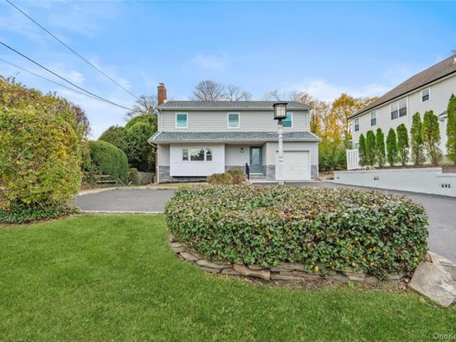 434 W Main St, Huntington, NY 11743