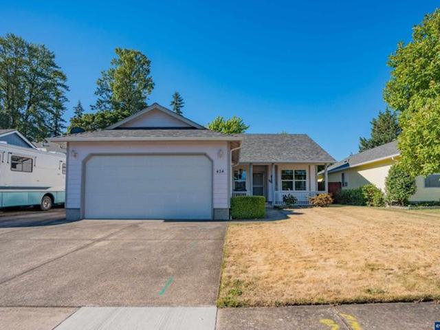 434 Waters Edge Ct, Lebanon, OR 97355