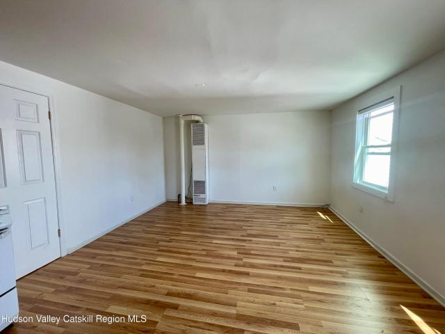 434 Warren Street 4